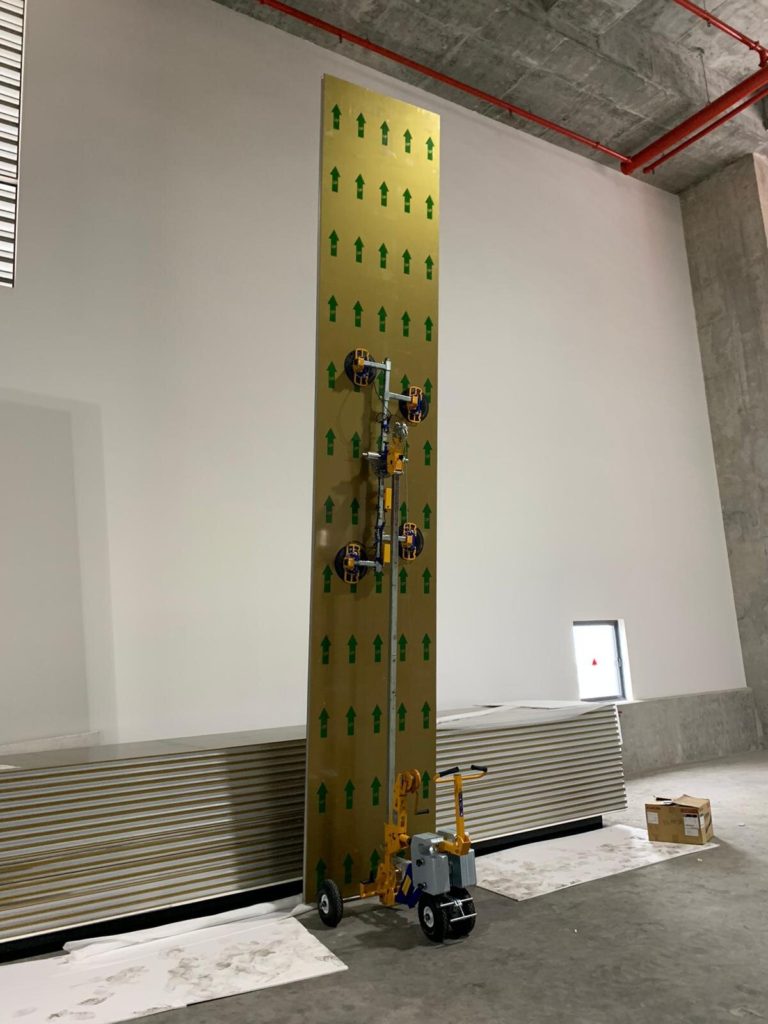 Panel Lifters – Shun Yi Cheng Contract Engineering Pte Ltd